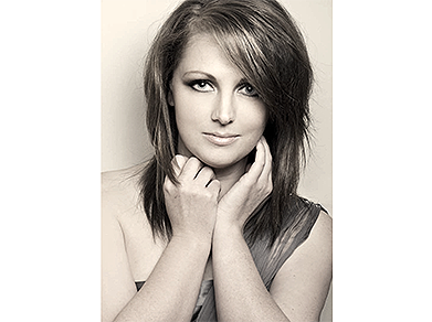 Sarah R, UK Band Sarah R Available for Hire at LMMUK